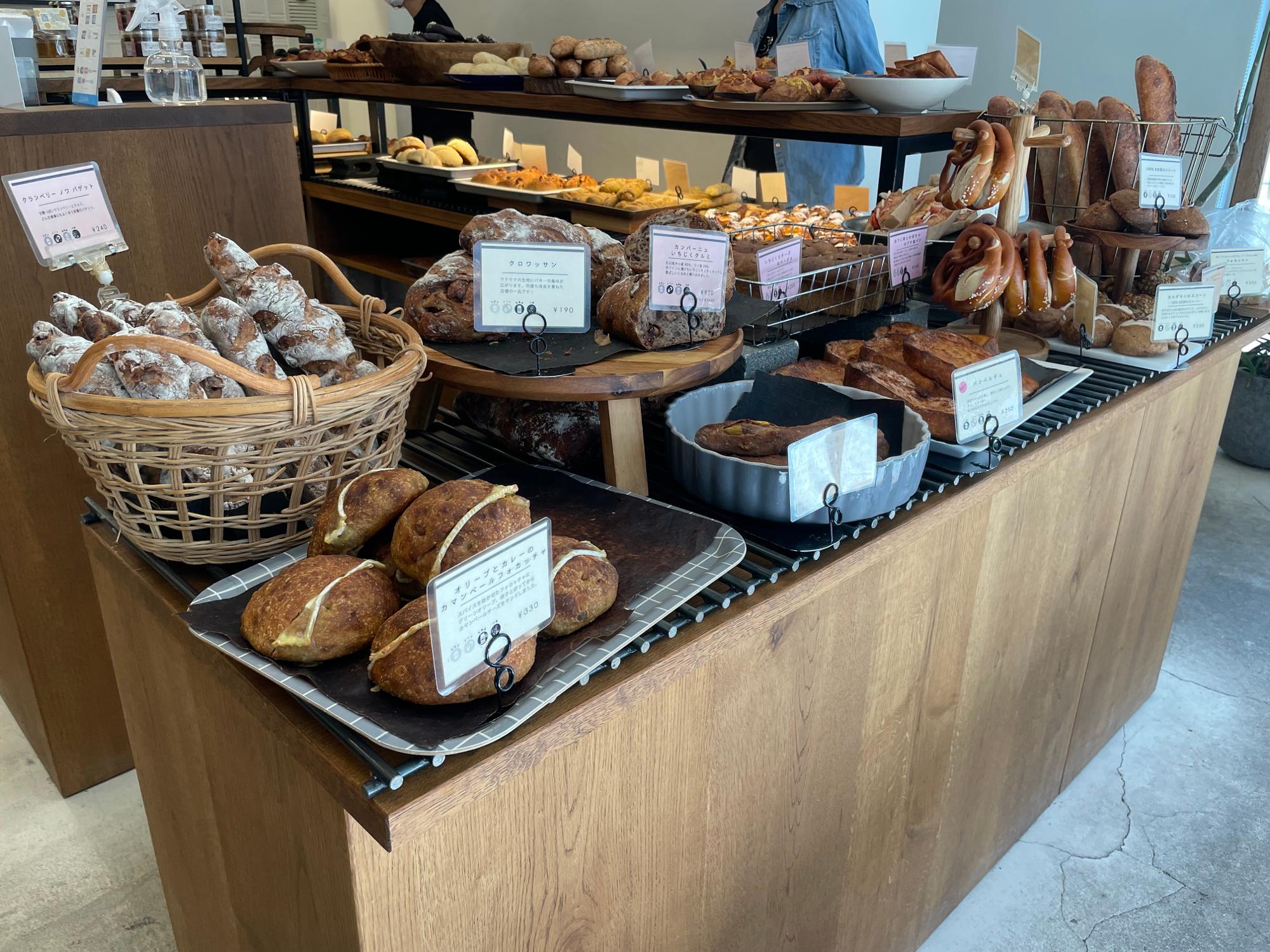 【CONCENT MARKET to table】ハード系中心のオリジナルパンが大人気！（アイビー） - エキスパート - Yahoo!ニュース