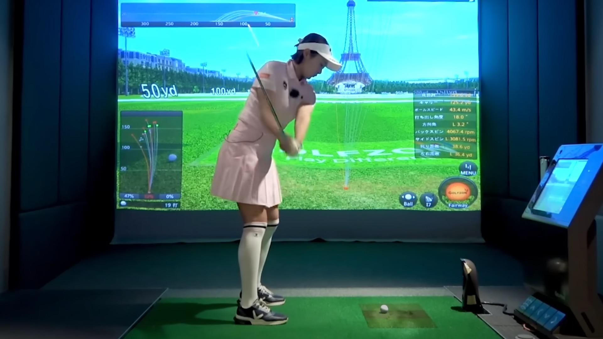 知らない人がほとんど!? スイング中の正しい腕の使い方を三浦桃香プロが解説します！（AKI GOLF） - エキスパート - Yahoo!ニュース