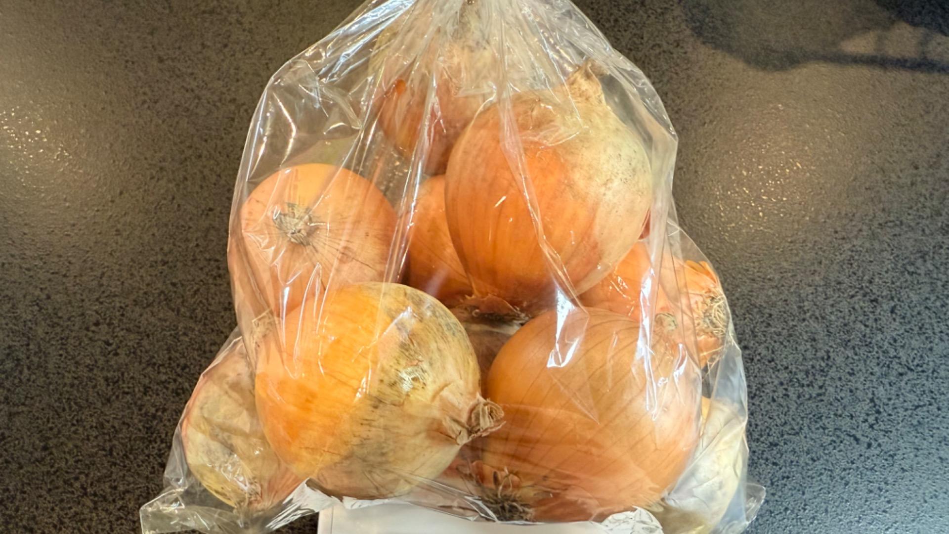 【焼津市】農産物直売所 「カボチャのたね」で販売している北海道産のチビ玉ねぎがとってもお得！（azu） - エキスパート - Yahoo!ニュース