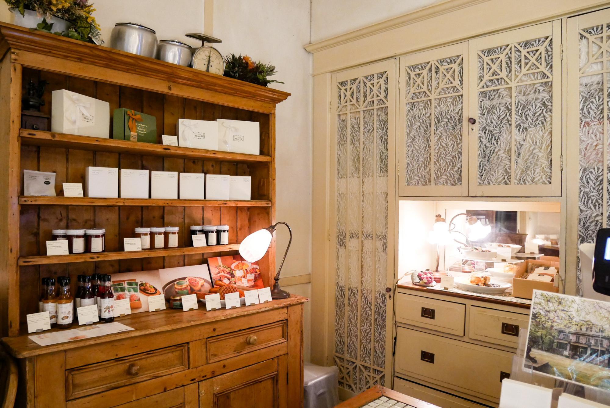 【日光市】日光老舗のチーズケーキに秋限定商品も！「栗とチョコレートのニルバーナ」他、実食詳細レポ（フルリーナYoc） - エキスパート - Yahoo!ニュース