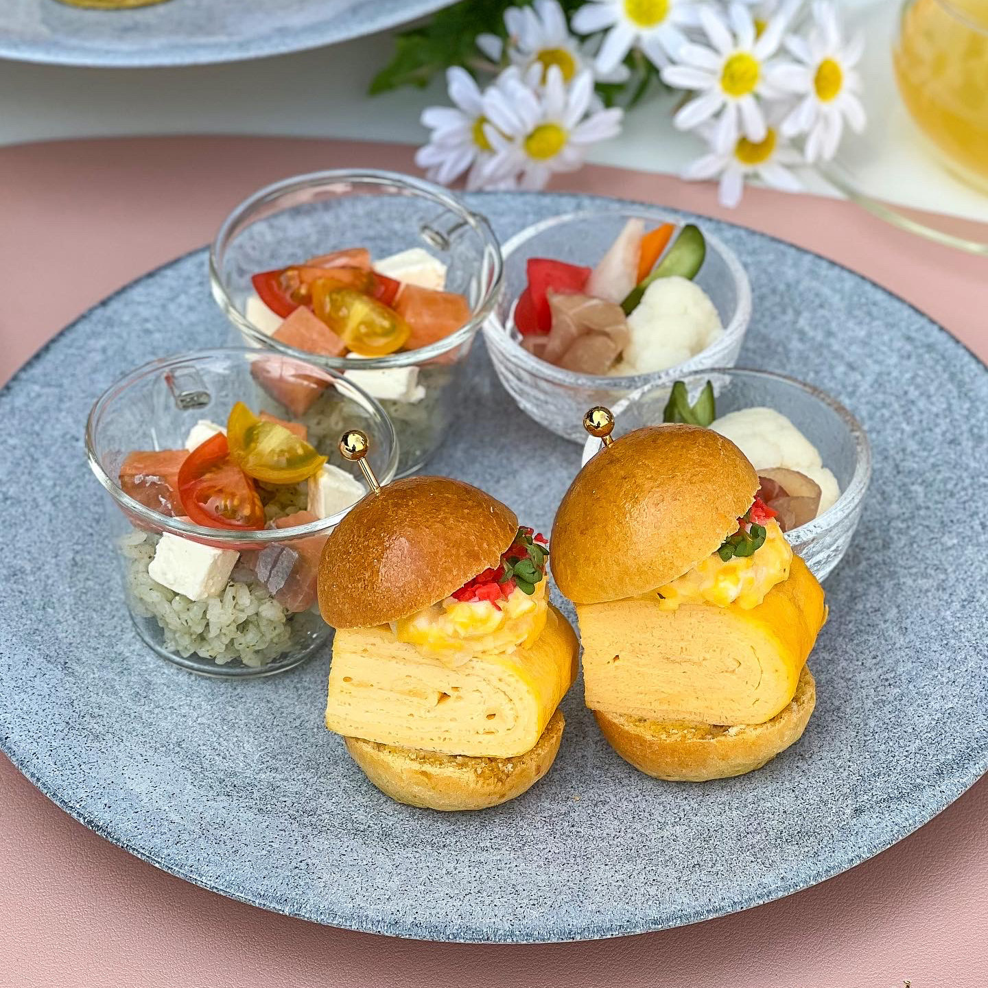 【大阪】こんなアフタヌーンティー見たことない！「だし」が主役の『アフタヌーンだし』OMO7大阪（Gaya Sachiko） - エキスパート - Yahoo!ニュース