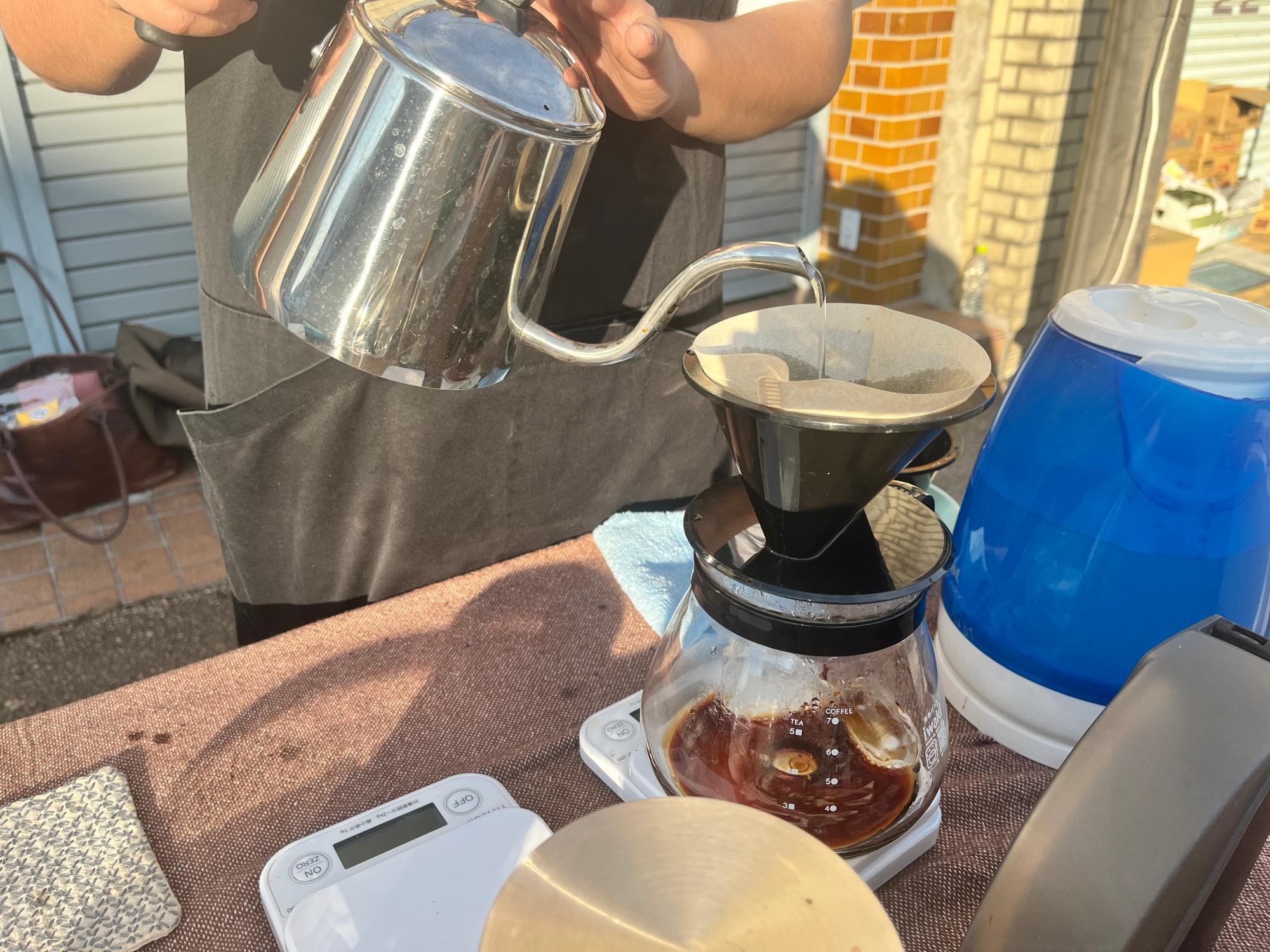 【高岡市】美味しいものと、素敵な出会いのある日曜の早朝 40年以上の歴史を持つ「たかおか朝市」(朴木まう) エキスパート Yahooニュース