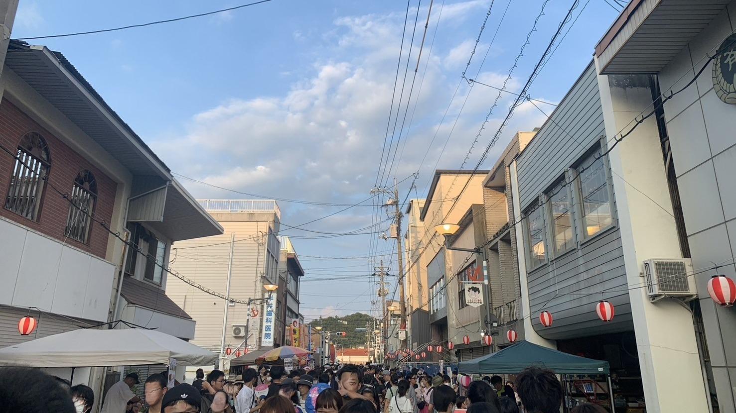 アートを自由に楽しむ場を追求|and F アンドエフ