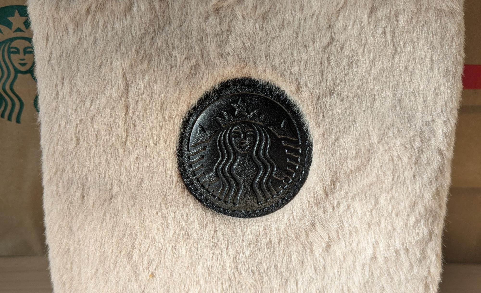 グッズの大本命！スタバ新作「もこもこショルダーバッグ」が便利でかわいすぎる！（コーヒーソムリエKazu） - エキスパート - Yahoo!ニュース