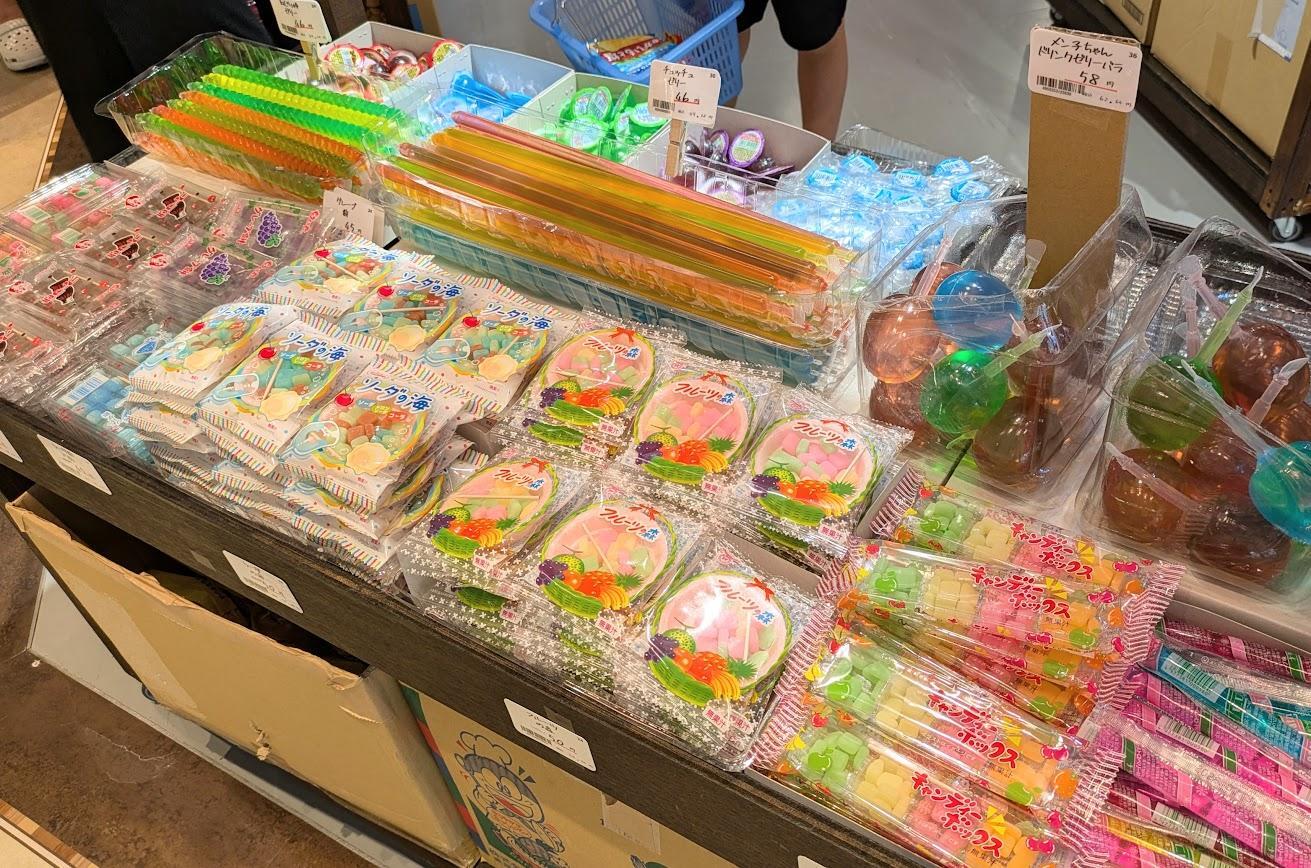 【新潟市】大人も子供も夢中に！ オープンしたばかりの「駄菓子えちごラブラ万代店」に行ってきました。（milala） - エキスパート - Yahoo!ニュース