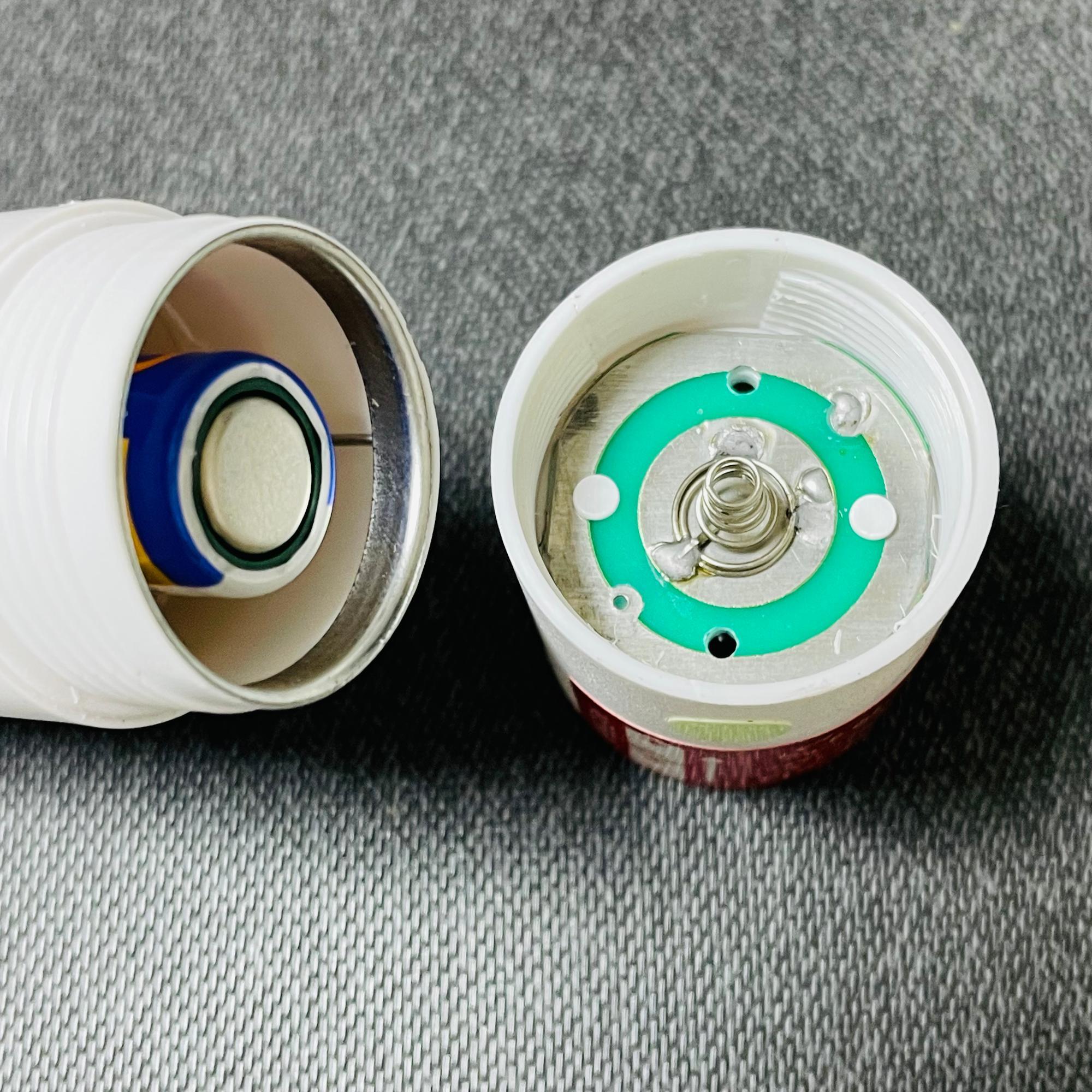 【セリア】電池を入れっぱなしでも気にならない!非常時に役立つ便利なアイテム!(なないろの扉) エキスパート Yahooニュース