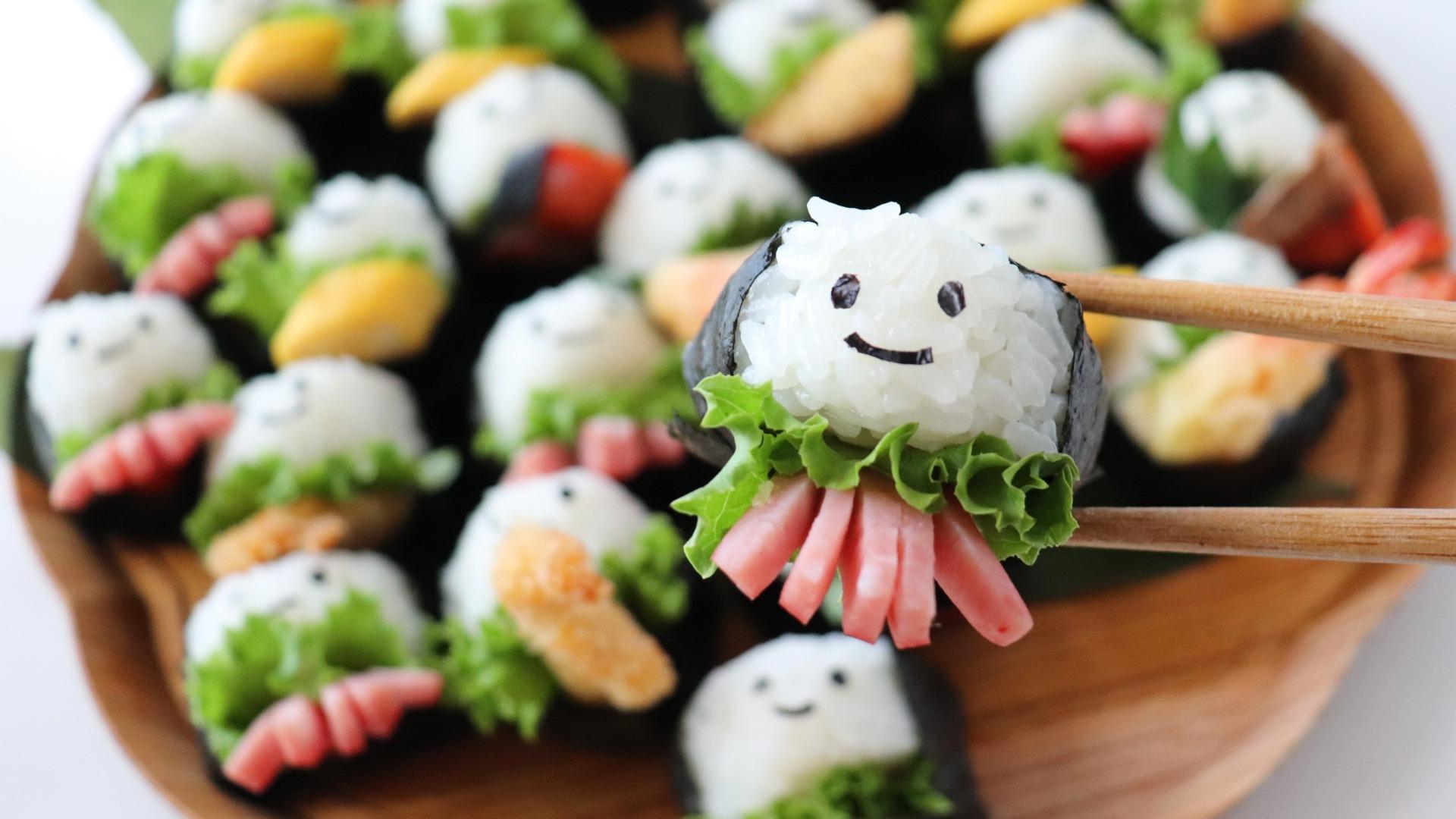 おかずも一緒に食べられて最高！運動会やピクニックにおすすめ「抱っこちゃんおにぎり」（rii） - エキスパート - Yahoo!ニュース