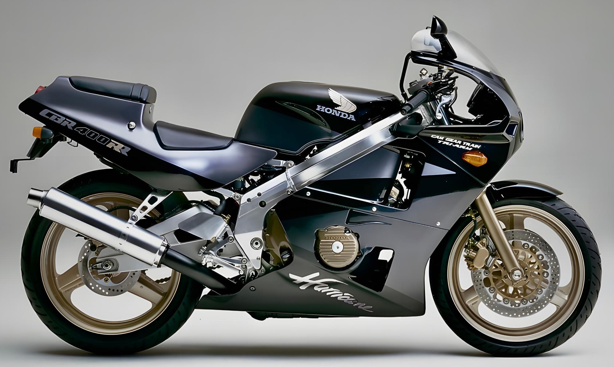 【オートバイのあれこれ】「革新」のV4に対する、「伝統」のインライン4。（Rotti.） - エキスパート - Yahoo!ニュース