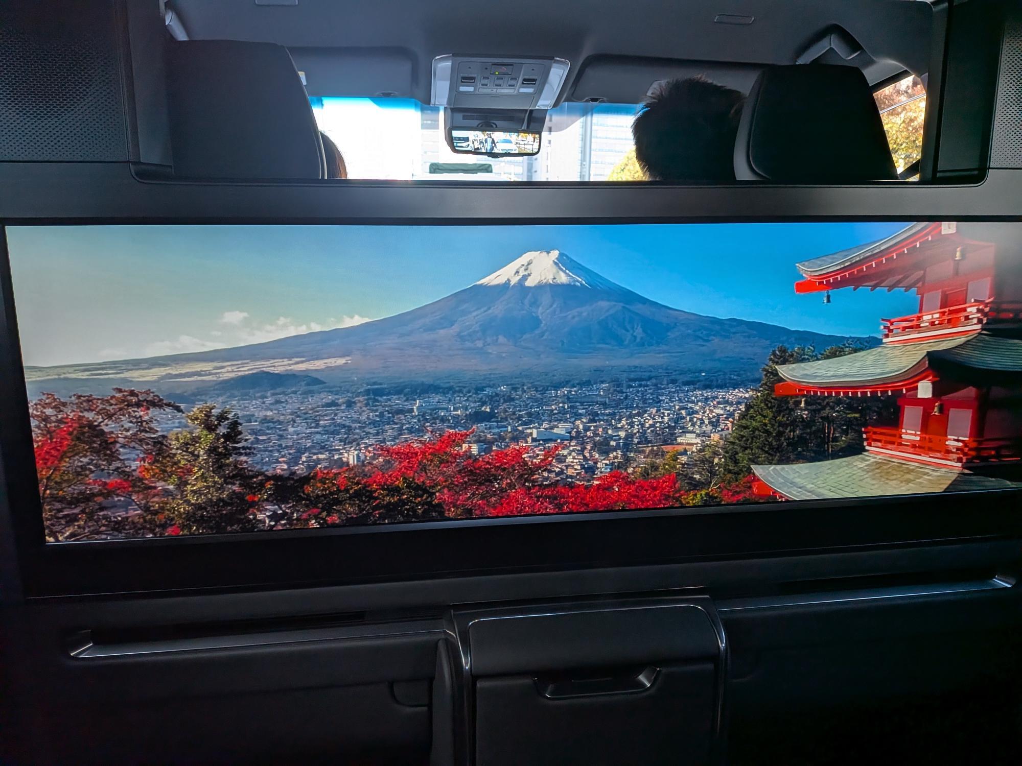 今が見ごろの都内紅葉を「TOKYO CHAUFFEUR SERVICE」で満喫してきた！（satochin） - エキスパート - Yahoo!ニュース