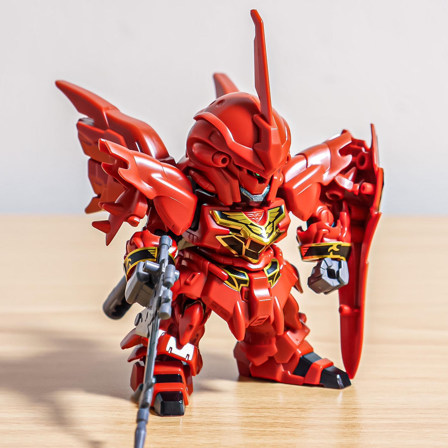 3月再販】ガンダムUCのラスボス機はSDでも絢爛豪華!シール 3月再販】ガンダムUCのラスボス機はSDでも絢爛豪華!シール