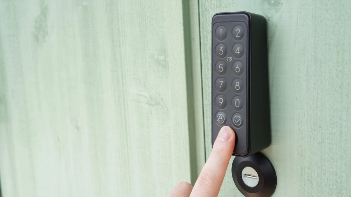 Amazonブラックフライデーでオススメのスマートリモコン「SwitchBotハブシリーズ」の使用感（たか / Number84） - エキスパート - Yahoo!ニュース