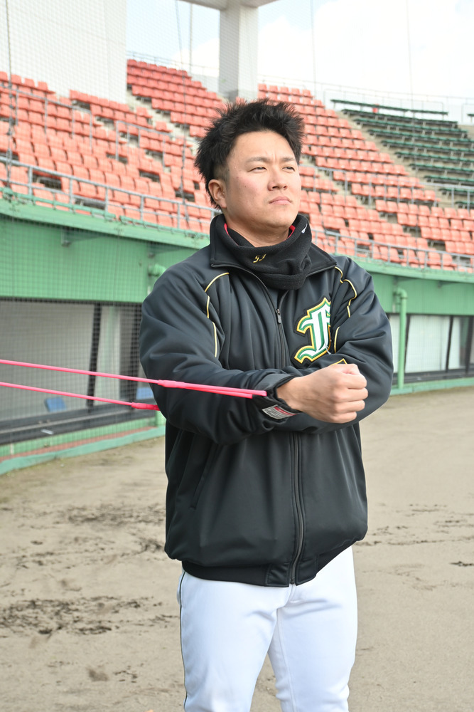 センバツ2024 星稜 石川に優勝旗を OB、伏木海陸所属 坂本選手がエール ／石川（センバツLIVE！） - Yahoo!ニュース
