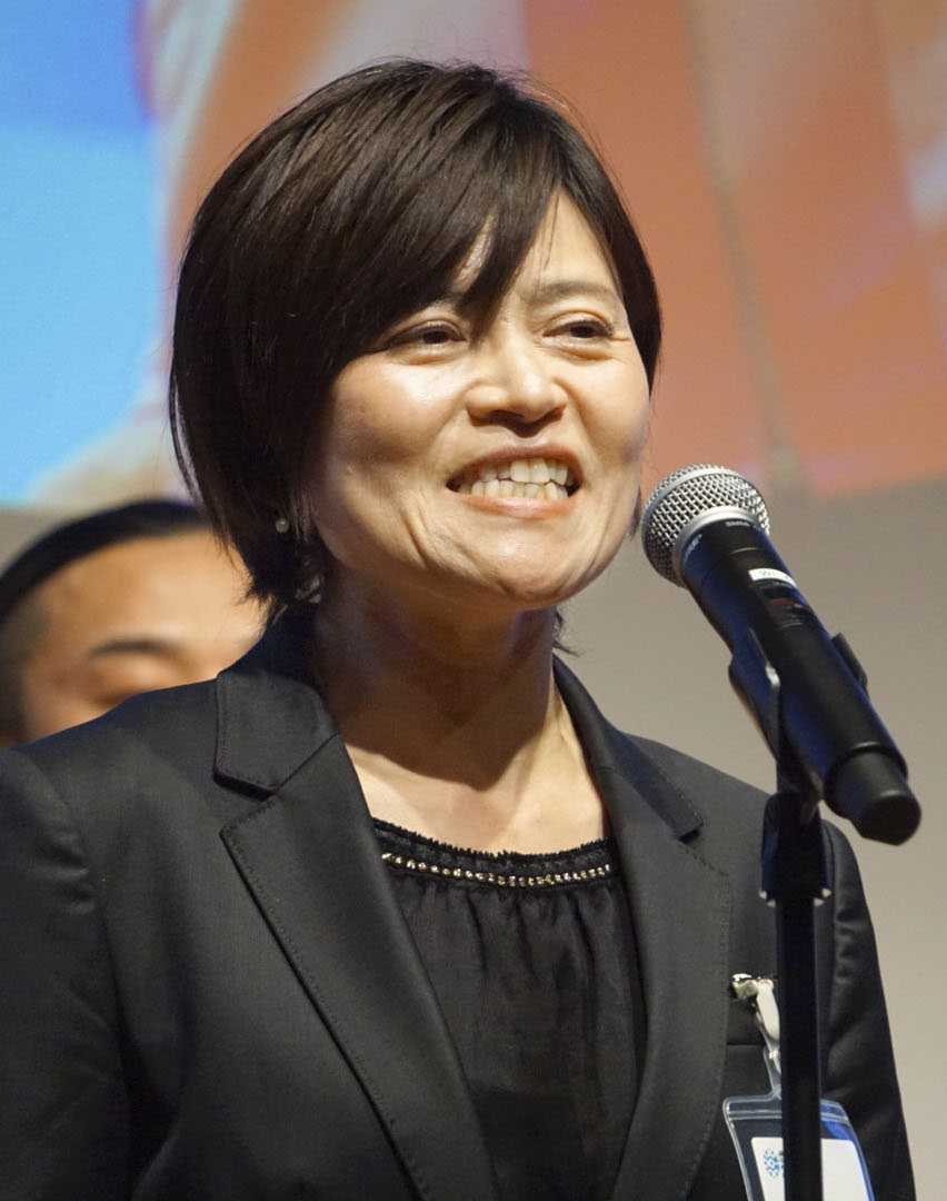 MVPに53歳のパラ杉浦佳子 日本自転車競技連盟の表彰式（共同通信） - Yahoo!ニュース