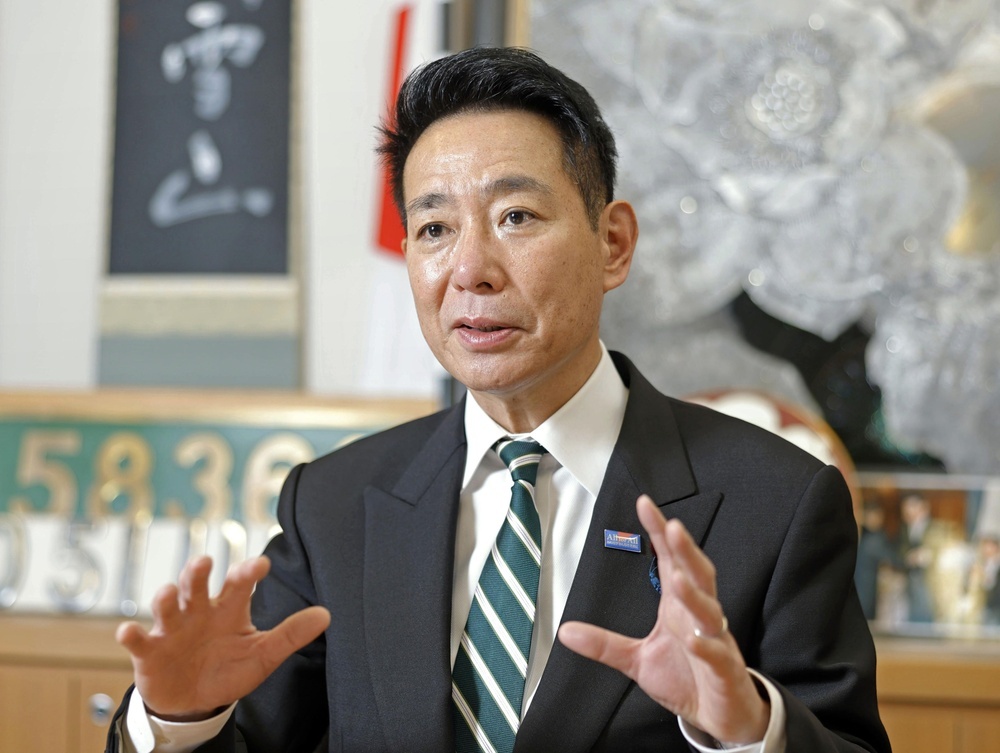 前原氏「私立45万円超に」 高校無償化、支援金増額で（共同通信） - Yahoo!ニュース