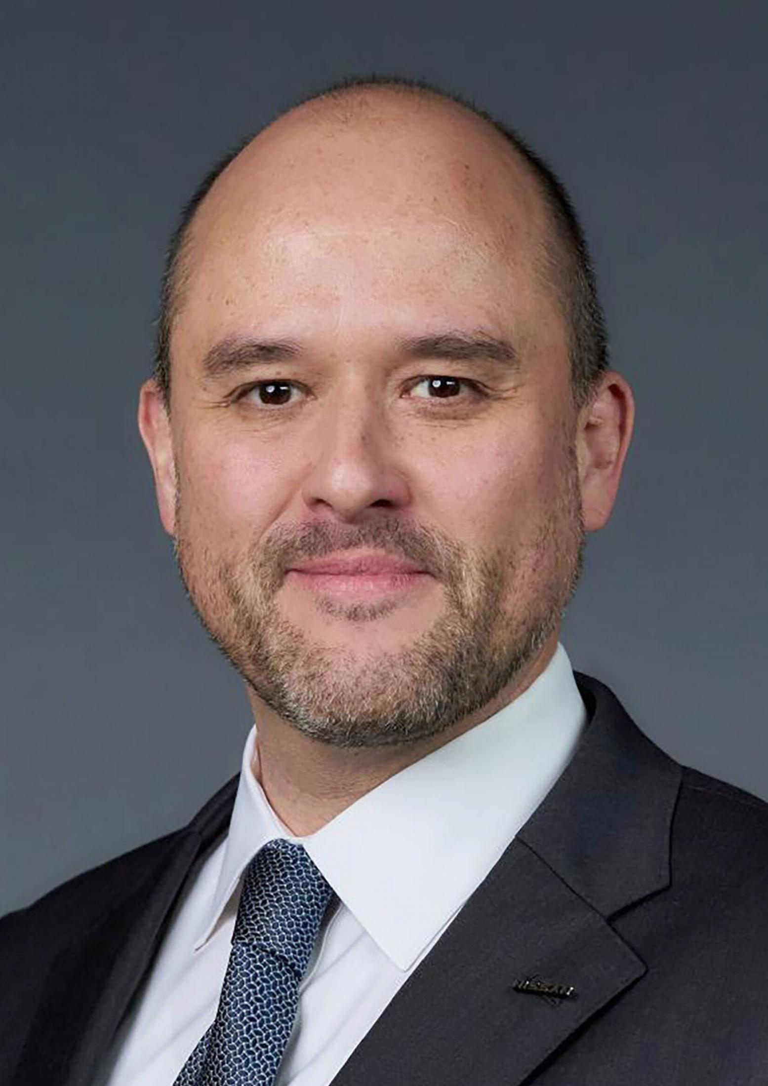 日産エスピノーサ体制、1日発足 提携戦略、関税対応で難路（共同通信） - Yahoo!ニュース