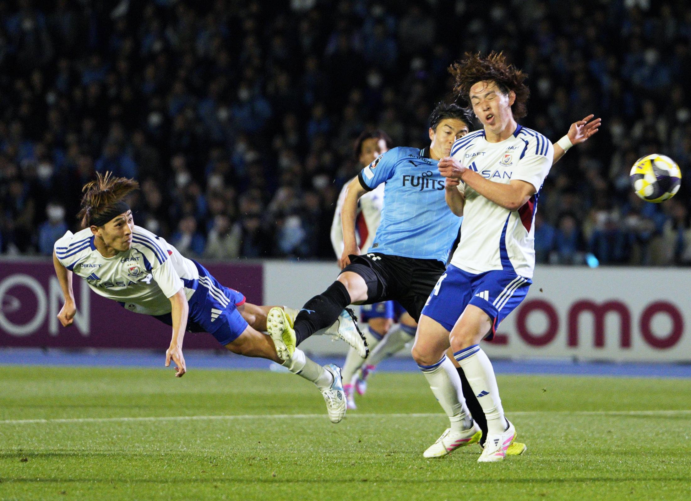 J1川崎、横浜M戦は3―3 第5節第3日、3位に浮上（共同通信） - Yahoo!ニュース