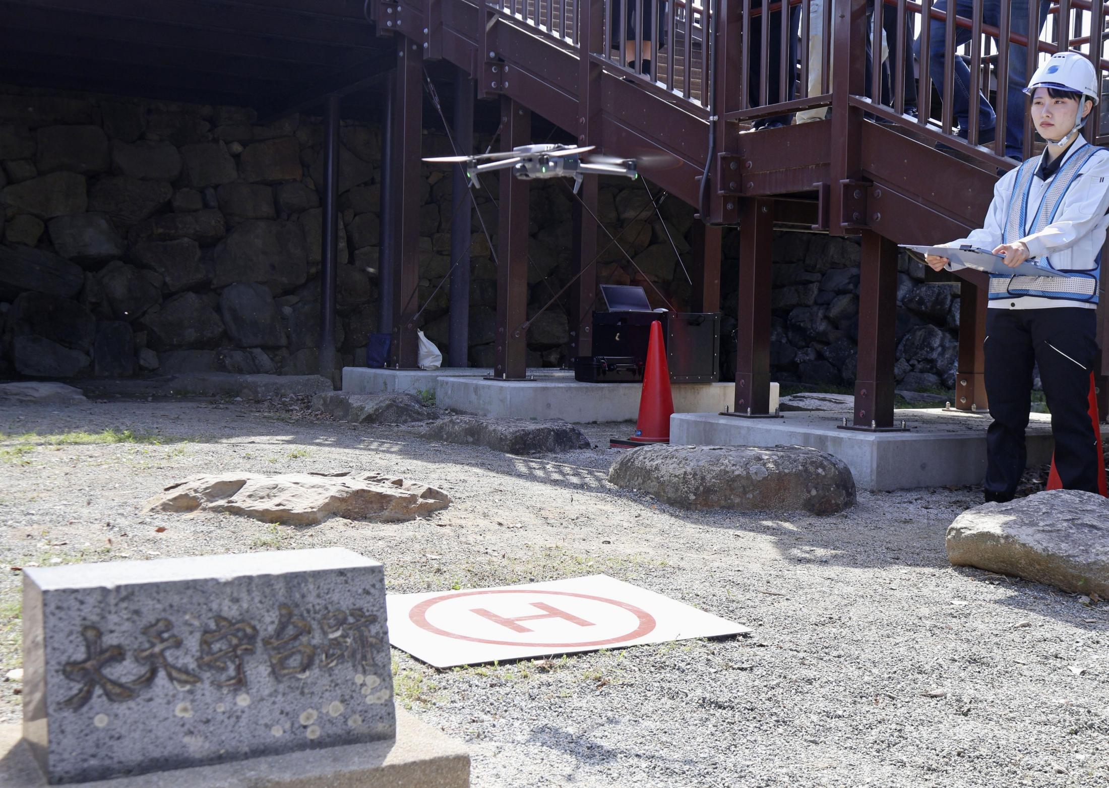 福岡城天守閣の有無を調査 ドローン測量後に発掘へ（共同通信） - Yahoo!ニュース