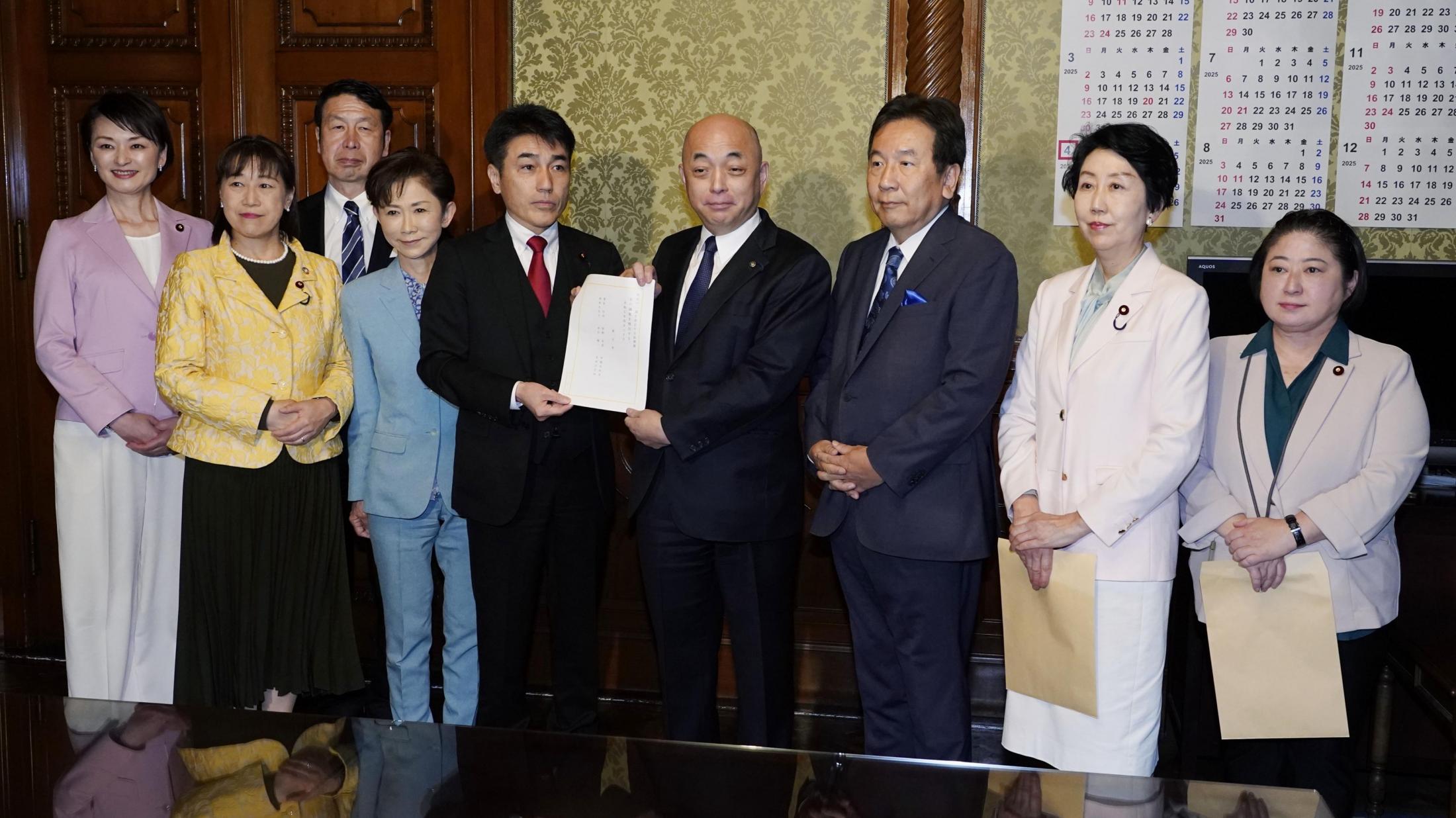 立民、夫婦別姓法案を単独提出 与野党の賛成派まとめ成立目指す（共同通信） - Yahoo!ニュース