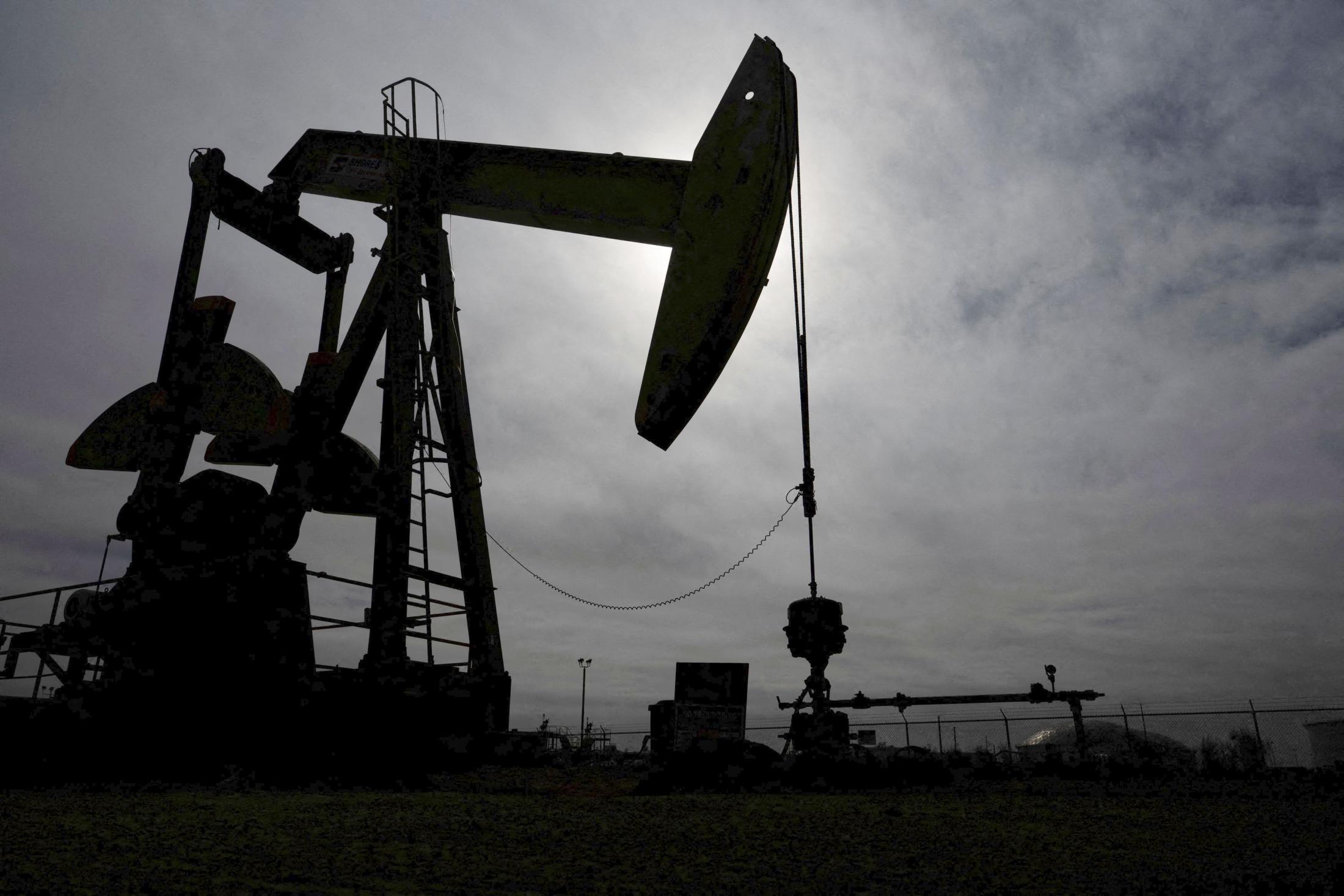 NY原油、4年ぶり安値 58ドル台、トランプ関税懸念（共同通信） - Yahoo!ニュース