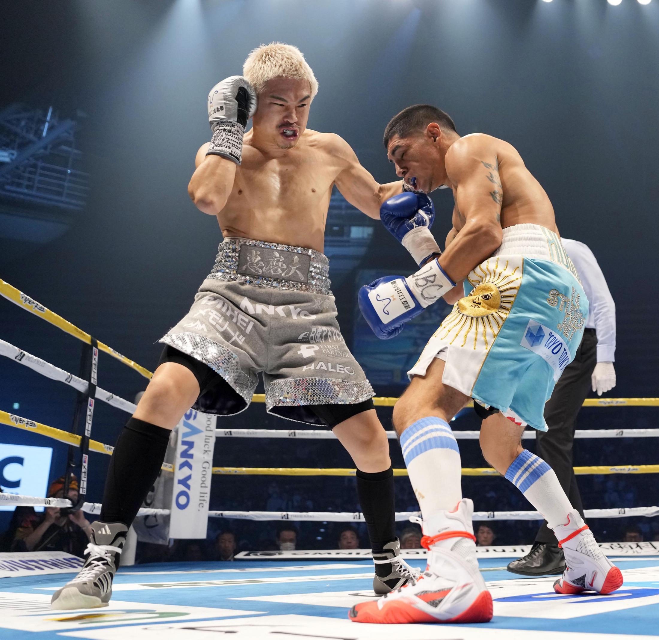 井岡一翔、王座復帰ならず WBAスーパーフライ級（共同通信） - Yahoo!ニュース