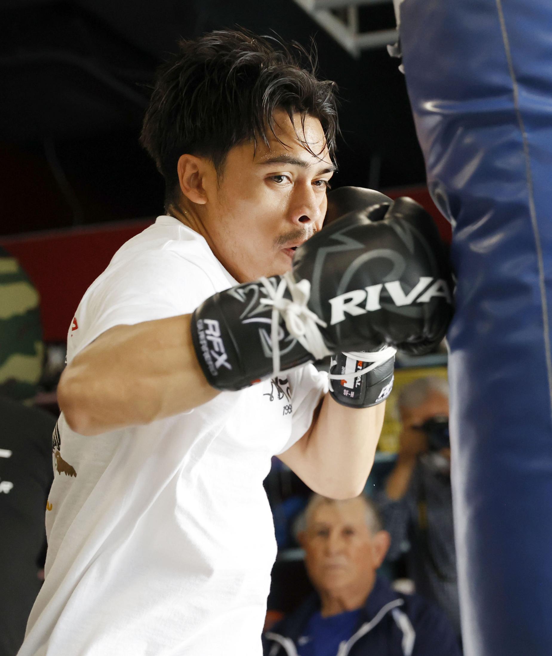 IBF王者、亀田戦に自信 レオ「自分の力出すだけ」（共同通信） - Yahoo!ニュース