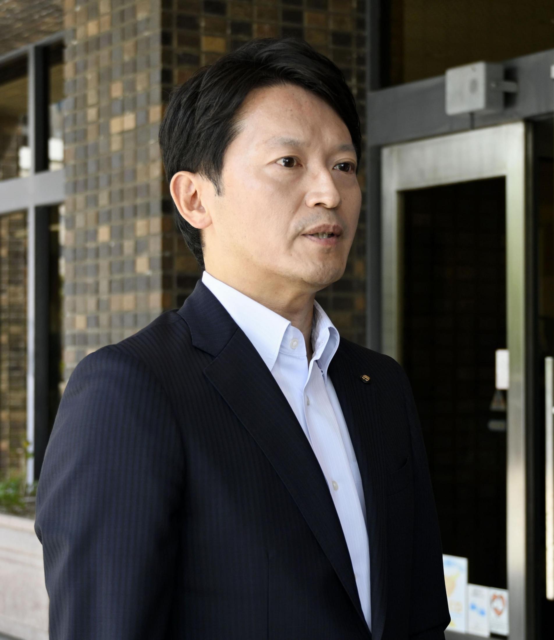 斎藤知事「刑事告発しない」 情報漏えいの元総務部長（共同通信） - Yahoo!ニュース