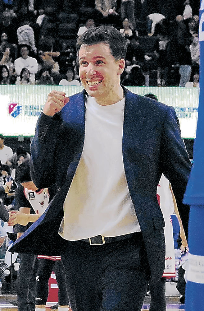 グラウジーズ、ダビーHC続投 「一緒にさらなる高みを」 （北國新聞社） - Yahoo!ニュース