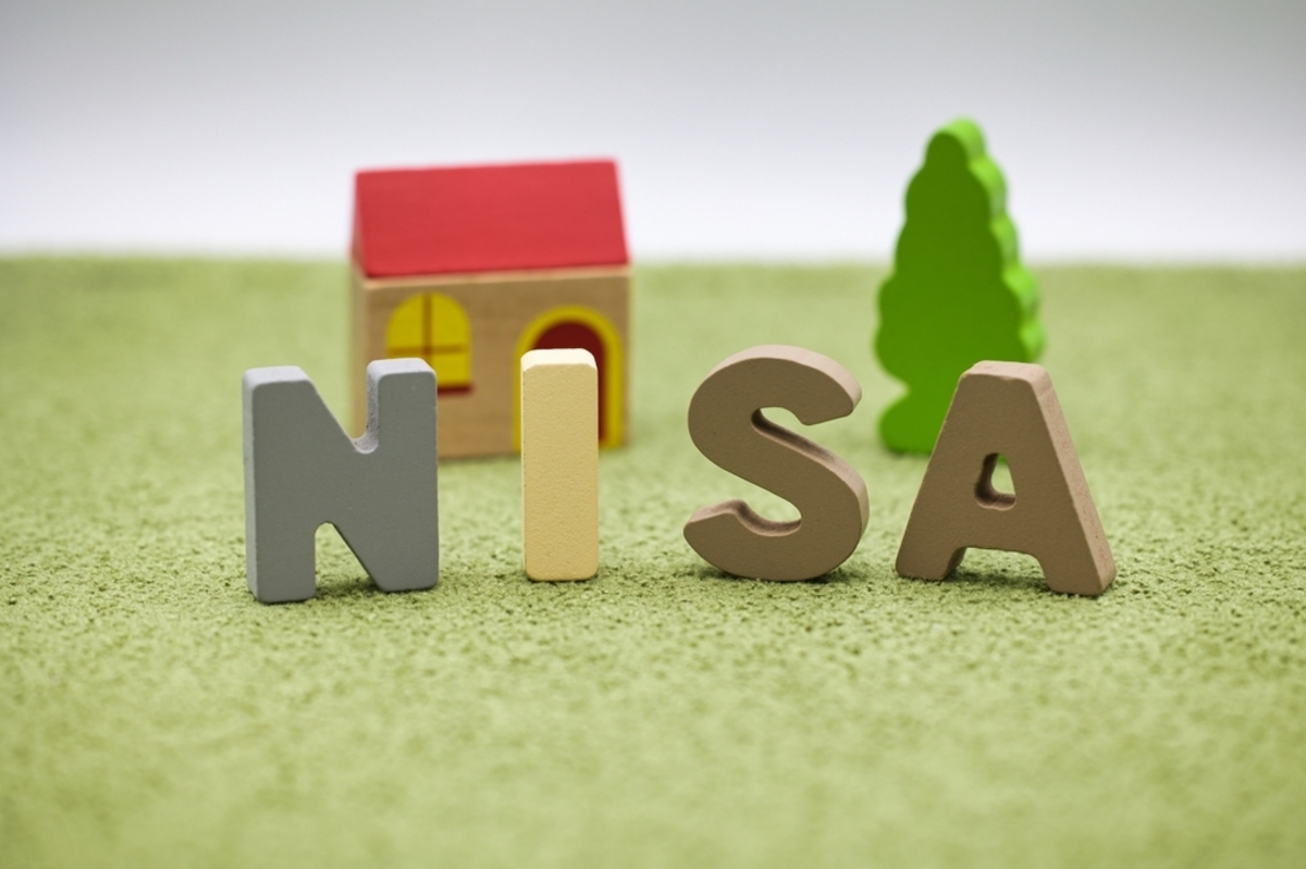 専業主婦だけど「NISA」に挑戦してみたい！ 利益が出たら“扶養”を外れる必要がある？「夫のお金」だと贈与税がかかるの？「月10万円・年率5％」の場合でシミュレーション（ファイナンシャル ...