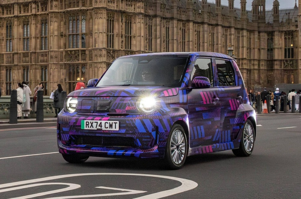 ホンダ 新『スーパーEVコンセプト』初公開へ 「運転が楽しい」丸目の都市型EV（AUTOCAR JAPAN） - Yahoo!ニュース