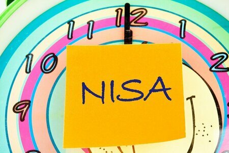 NISA口座数と買付額は年々上昇【NISA】毎月「月3万円」の積立投資「年3％・4％」で運用できたら「10年間・20年間・30年間」で資産はいくらになるかシミュレーション！（LIMO ...