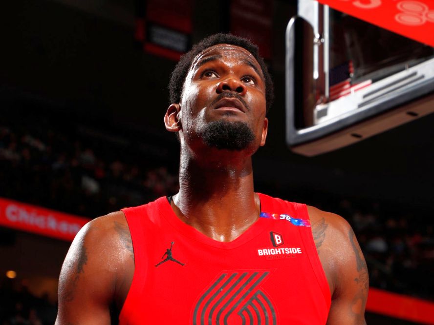 【NBA】ディアンドレ・エイトンはレイカーズと契約へ、2年1660万ドルと格安の契約で再起を目指す（BASKET COUNT） - Yahoo!ニュース