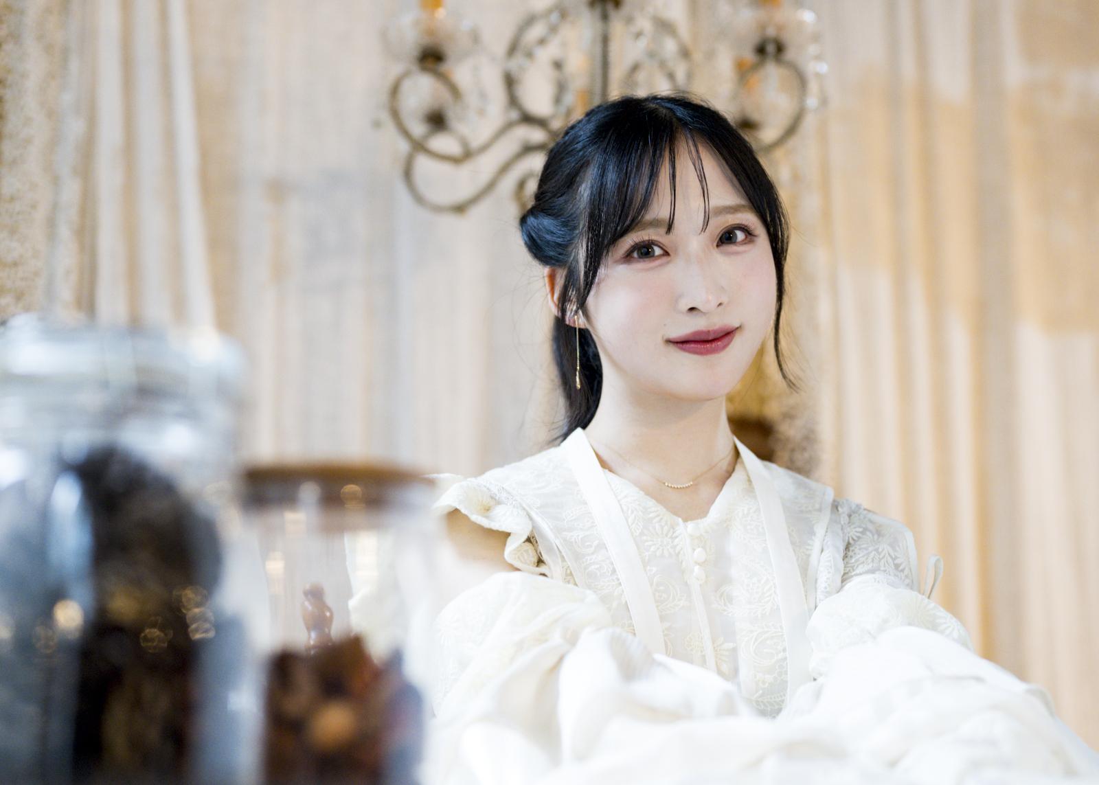 小栗有以インタビュー 「私をきっかけに今のAKB48を知ってもらえたら」天真爛漫な愛され力に迫る（Bezzy） - Yahoo!ニュース