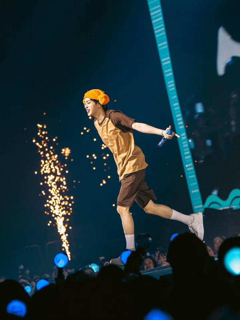 BTS ジン、日本ソロファンコンサートで韓服姿に！公演後に冷やし中華を堪能（Kstyle） - Yahoo!ニュース
