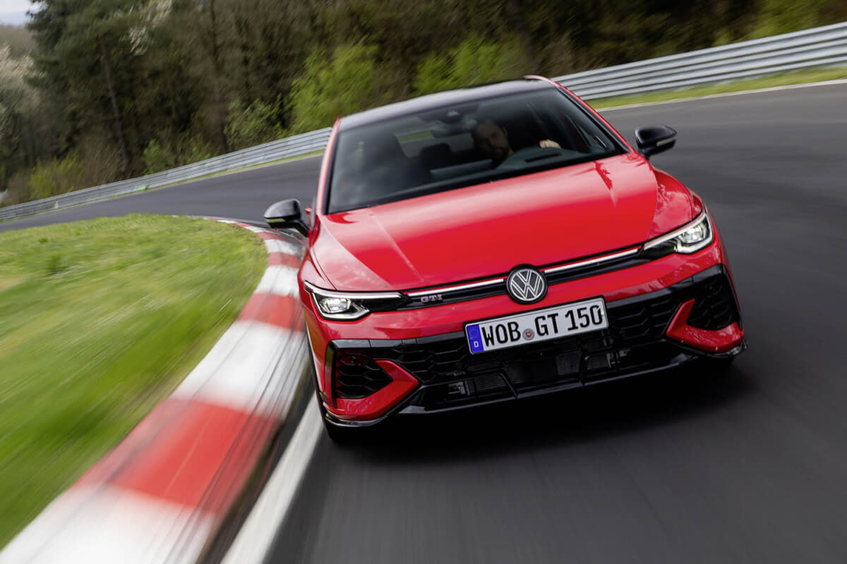 フォルクスワーゲン史上でニュル最速タイムを記録した「Golf GTI エディション50」登場！（Auto Messe Web） - Yahoo!ニュース