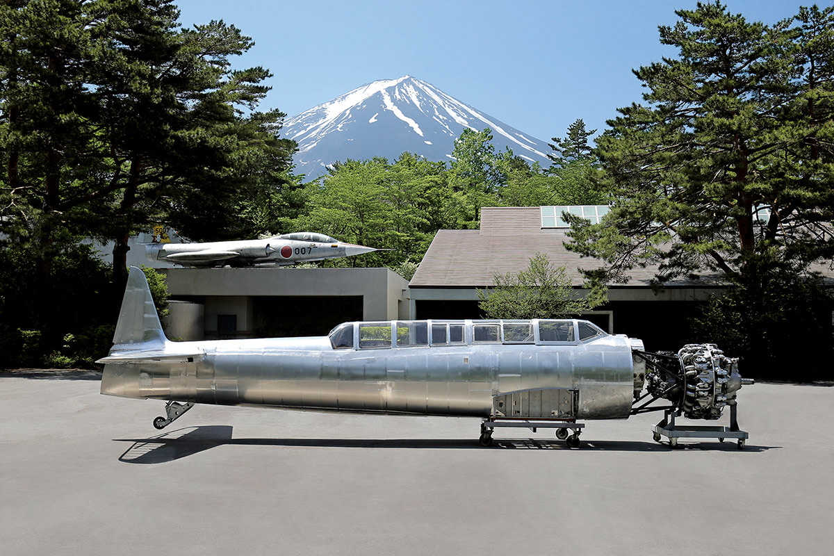 【8月1日（金）〜8月31日（日）】胴体の復元が完了した日本海軍の艦上偵察機を特別公開！ およそ100台の旧車も見逃せない富士レトロモビル＆エアーミュージアムが今夏もオープン（NOSWEB ...