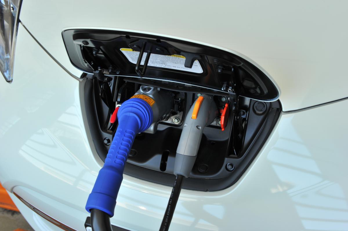 ホントにEVに乗り換えて大丈夫かな……不安なら確認！ EVオーナーが語る買う前にチェックすべき3つのポイント（THE EV TIMES） - Yahoo!ニュース