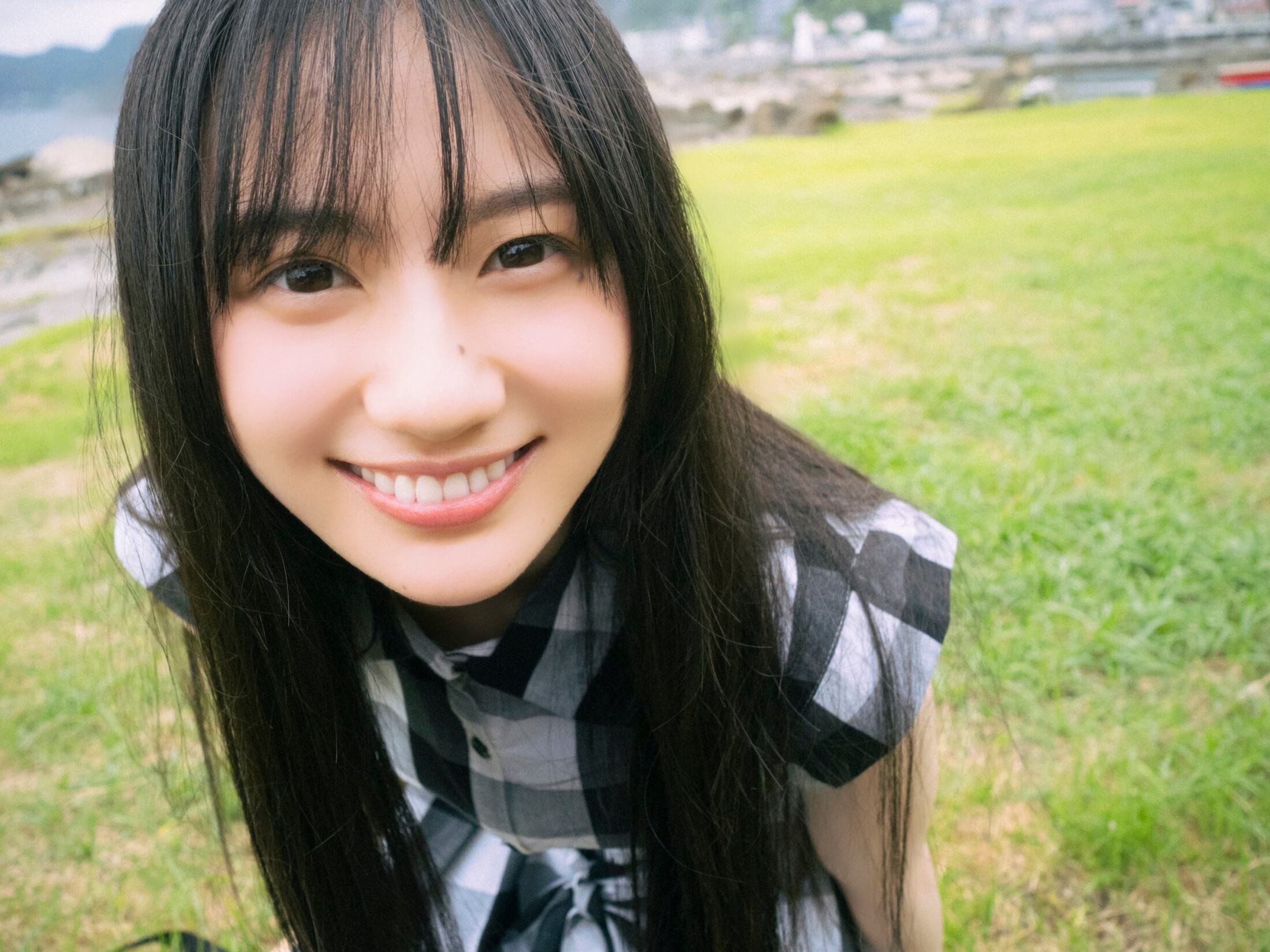 乃木坂46・川崎桜、『B.L.T.』表紙グラビアに再登場！先行カット公開（エンタメNEXT） - Yahoo!ニュース