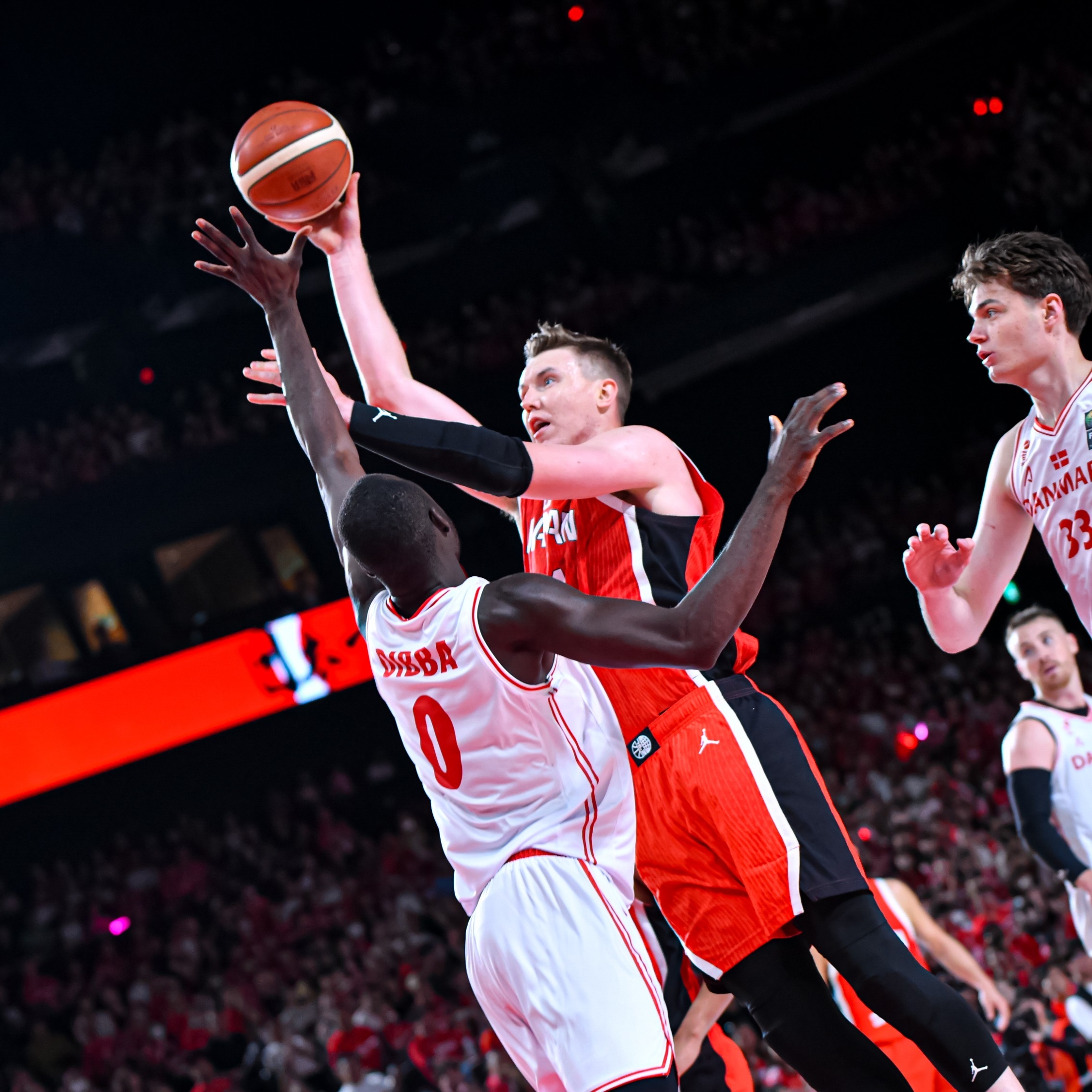 【バスケ日本代表】デンマークに連勝でアジアカップに弾み ホーバスHC「目標達成できなかった」もチームの成長は「一歩一歩」（バスケットボールニュース2for1） - Yahoo!ニュース