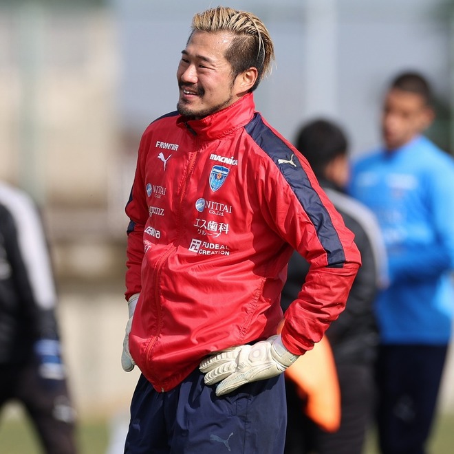 「残留できることを祈っています」横浜FCの守護神がJ2クラブに移籍。今季は天皇杯で1試合に出場（SOCCER DIGEST Web） - Yahoo!ニュース