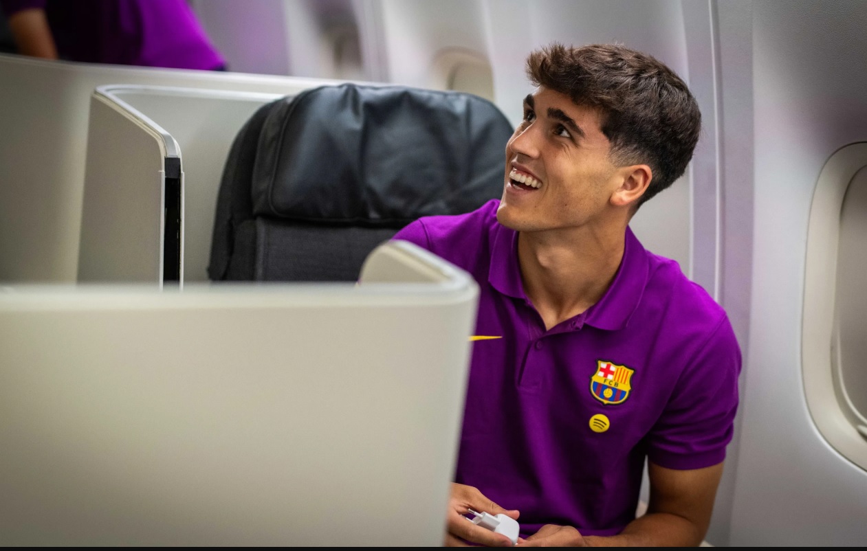 「一部の選手が不快感や怒りを露にした」前代未聞のドタバタ劇にバルセロナの選手が戸惑うも急転中止から今日26日の来日が正式決定…SNSは窮地救った三木谷会長への感謝の声であふれる（RONSPO ...