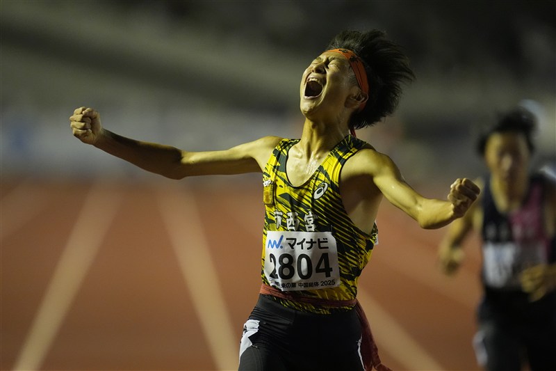 【陸上】3000m障害・徳山博貴が自己新8分53秒04でチーム初のインターハイ制覇！「やり返したい」近畿3位の悔しさぶつける／広島IH（月刊陸上競技） - Yahoo!ニュース