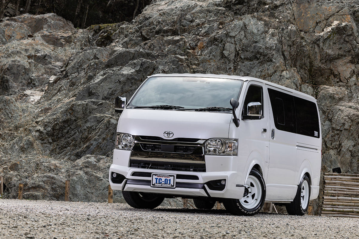 ハイエース300的フェイスリフト!?【プチ整形】化けの天才「CLS」久々のハイエース用エアロパーツが登場！（NOSWEB） - Yahoo!ニュース