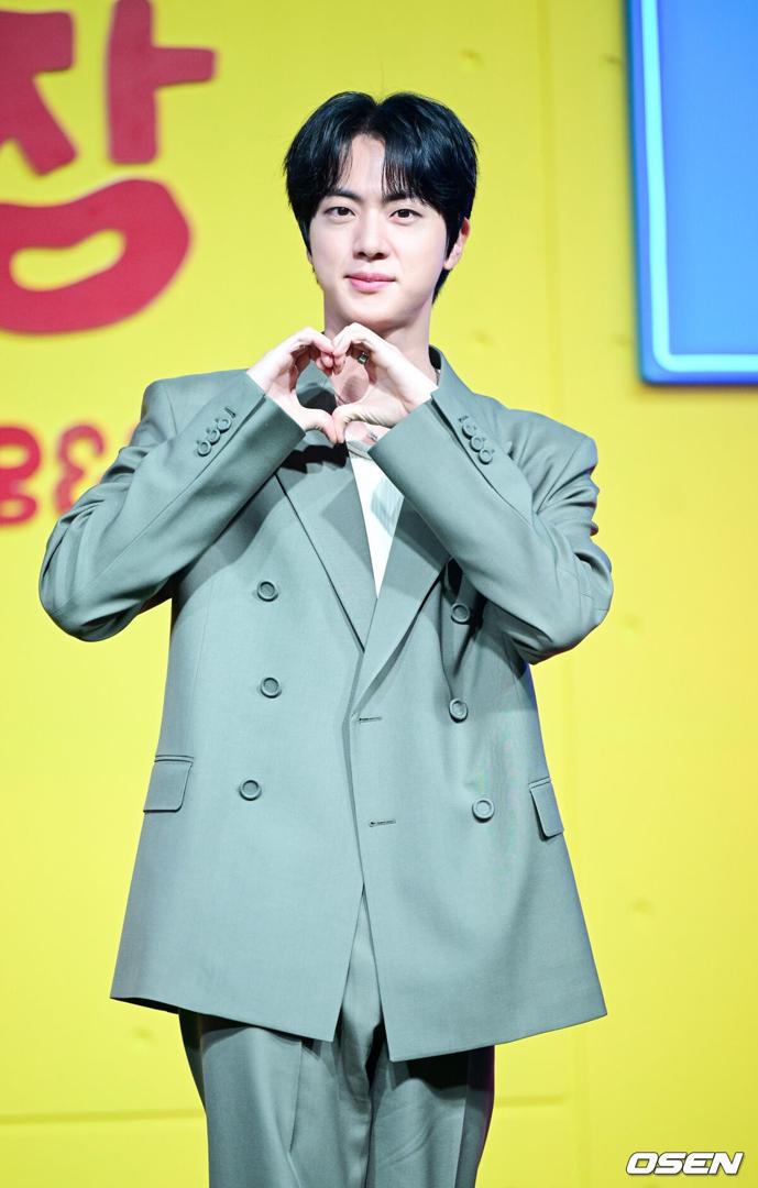 BTS ジン、キアン84に大量のお酒をプレゼント！豪快すぎる行動に困惑？「ちょっと多いな」（Kstyle） - Yahoo!ニュース