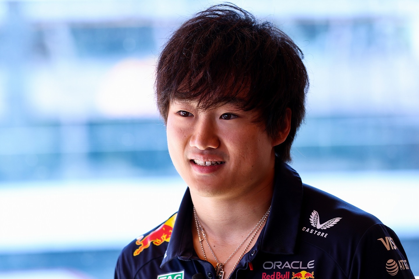 【F1】角田は「レッドブルの悪夢のシーズンを象徴する存在」と専門メディア 一方自身は「マックスにこれだけ迫れるドライバーはそう多くない」と前向き（THE DIGEST） - Yahoo!ニュース