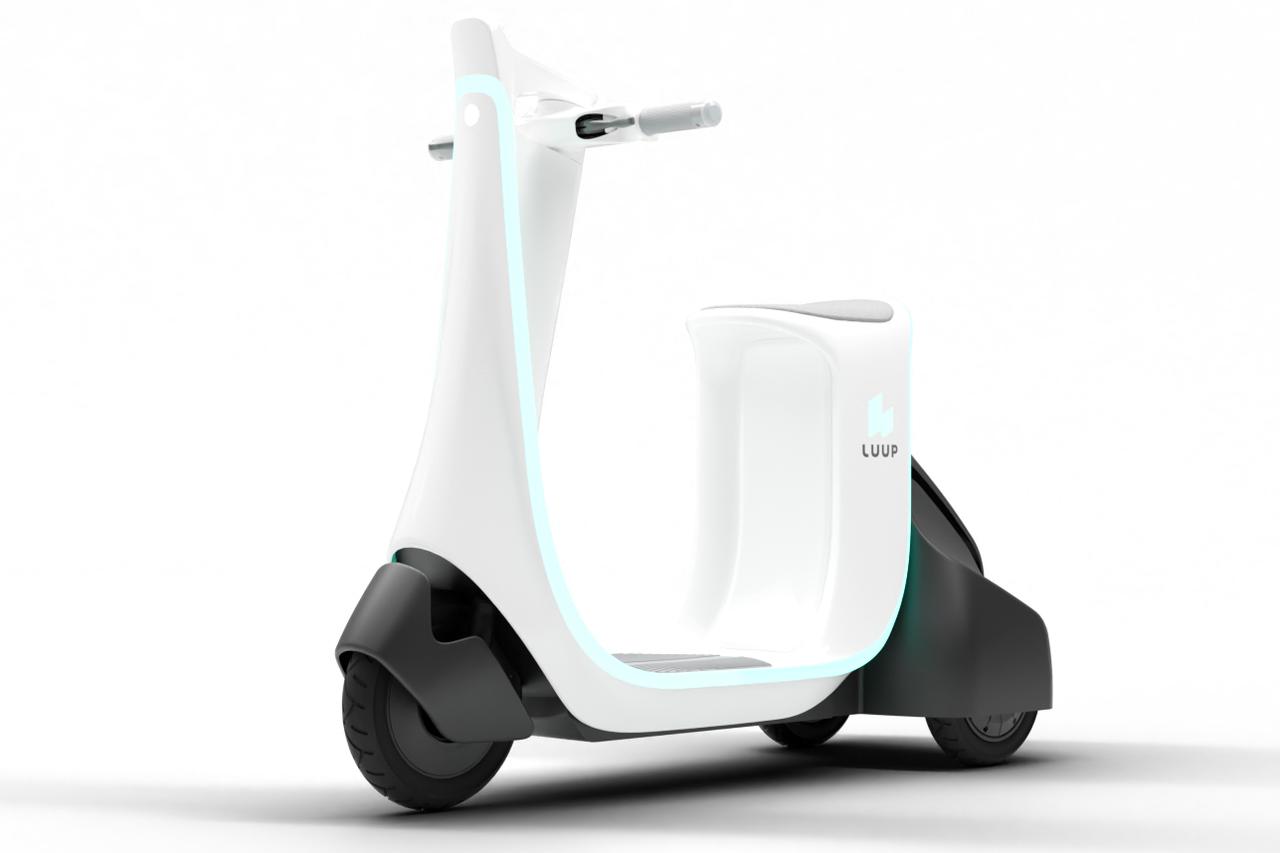 Luupが3輪の電動スクーター「ユニモ」を発表。アイシンと共同開発した特定小型原付を、大阪・関西万博で実機展示も（スマートモビリティJP） - Yahoo!ニュース