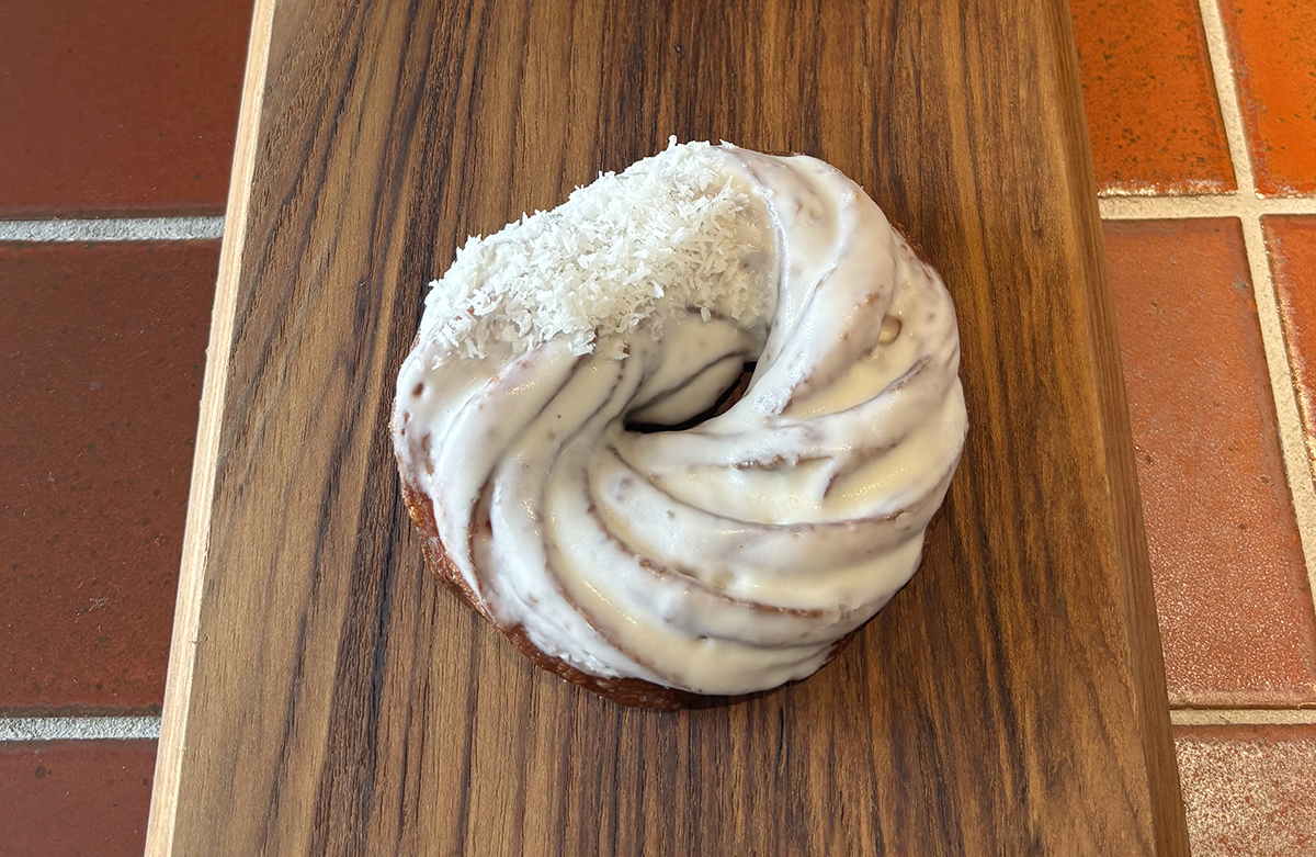 3種類の生地がある、新感覚のドーナツ専門店。夏にピッタリなフレンチクルーラーも（FRaU） - Yahoo!ニュース