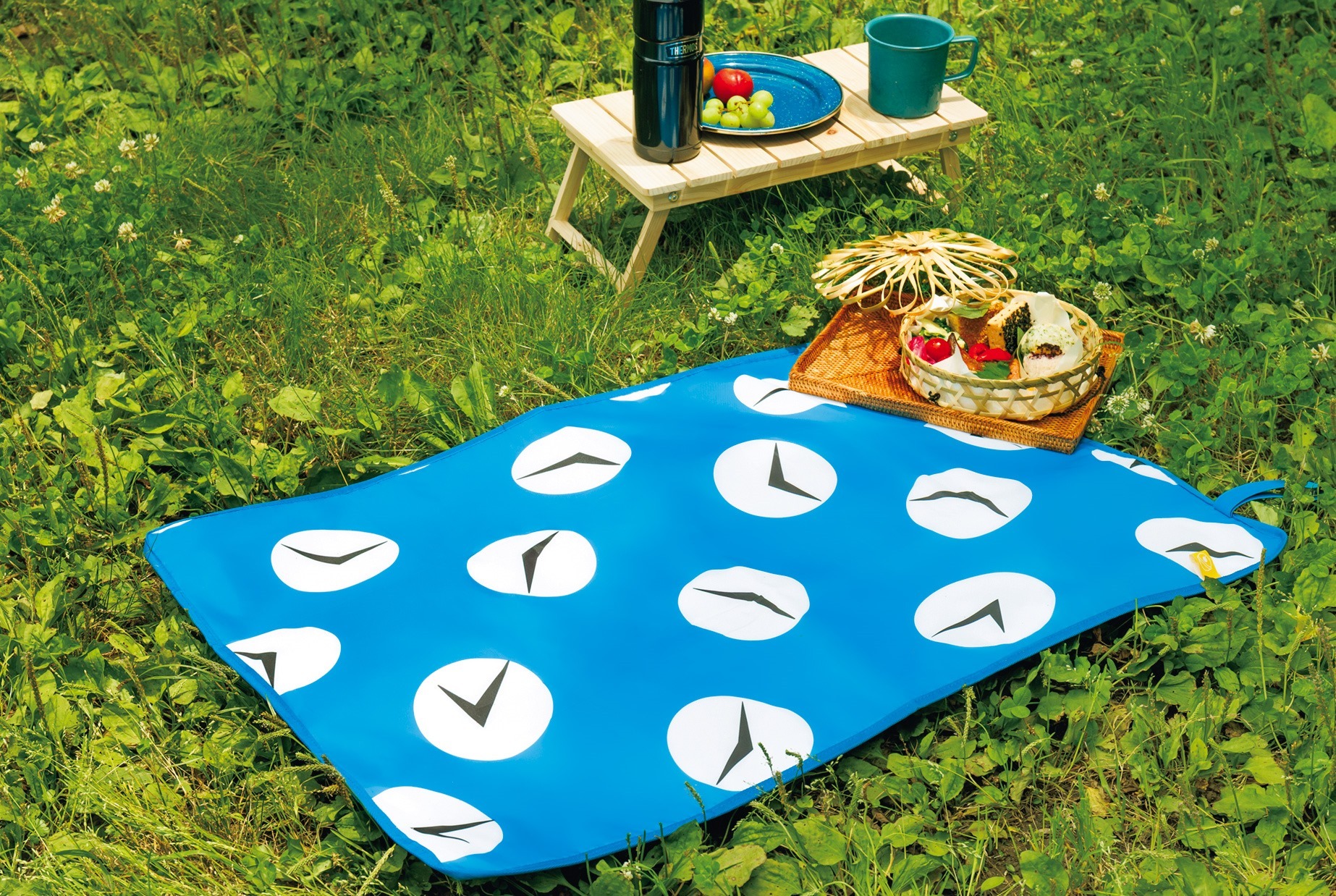 ドラえもんのひみつ道具“タイムふろしき”がレジャーシートに ピクニックで時が巻き戻るかも？（リアルサウンド） - Yahoo!ニュース