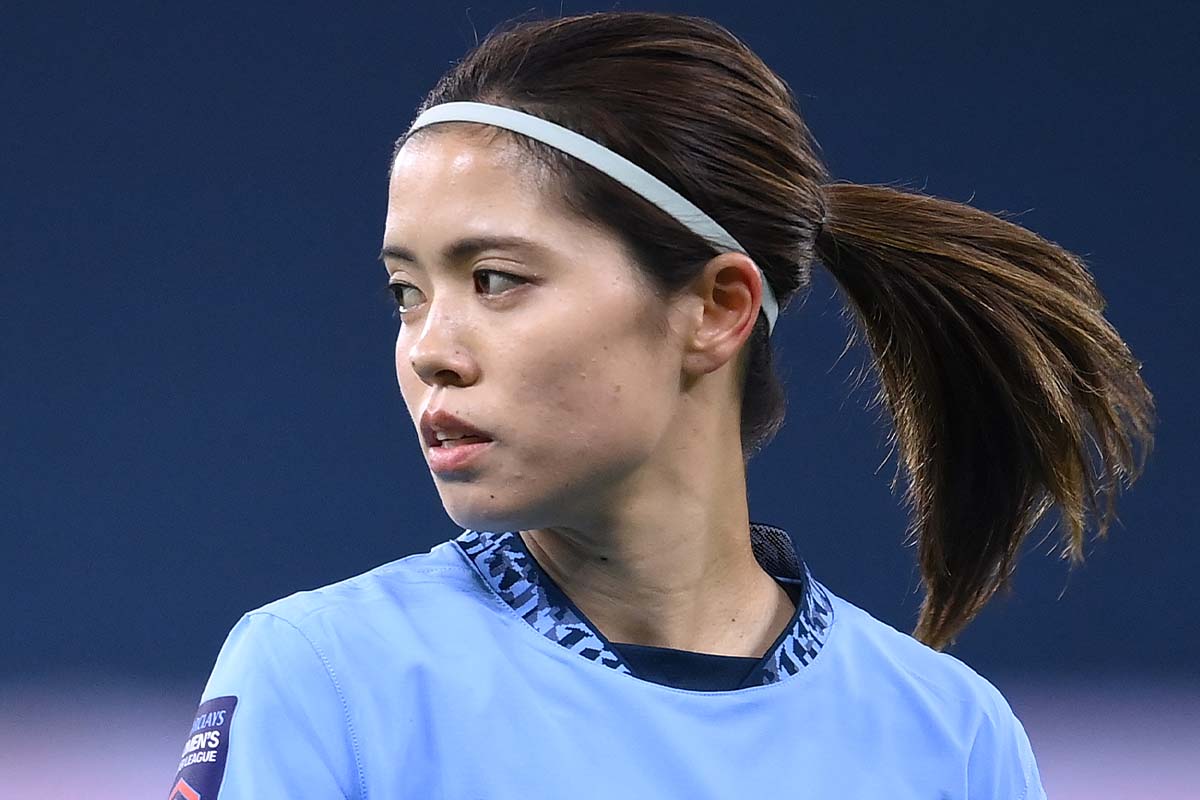 満面の笑み！ なでしこジャパン、長谷川唯のオフショットをマンC公式が投稿！ トレーニング中の1枚（フットボールチャンネル） - Yahoo!ニュース