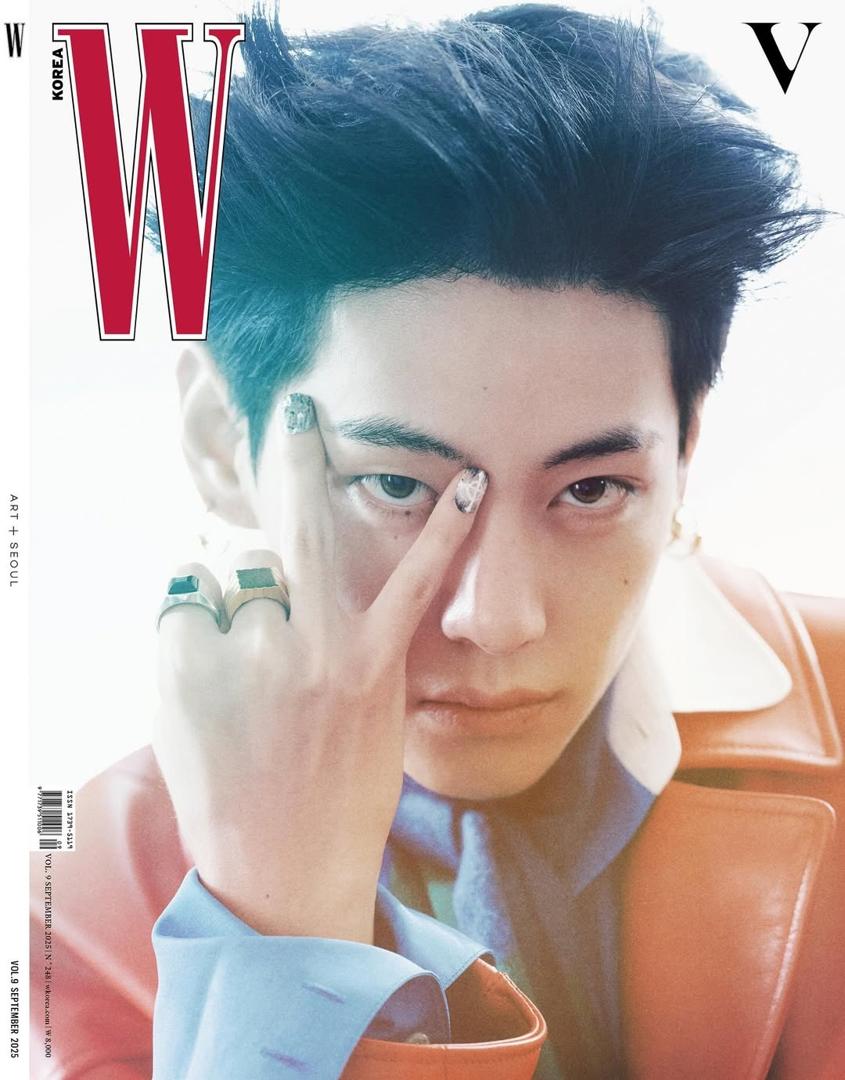BTSのV、異次元のビジュアル&たくましい筋肉に釘付け…スタイリッシュなグラビアを披露（Kstyle） - Yahoo!ニュース