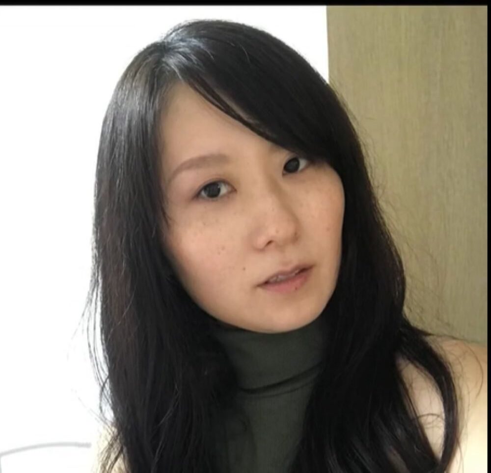 「染めるのを辞めたい」37歳から40歳までの髪型の変化を投稿すると…「素敵」「私も」「自然体」（ほ・とせなNEWS） - Yahoo!ニュース